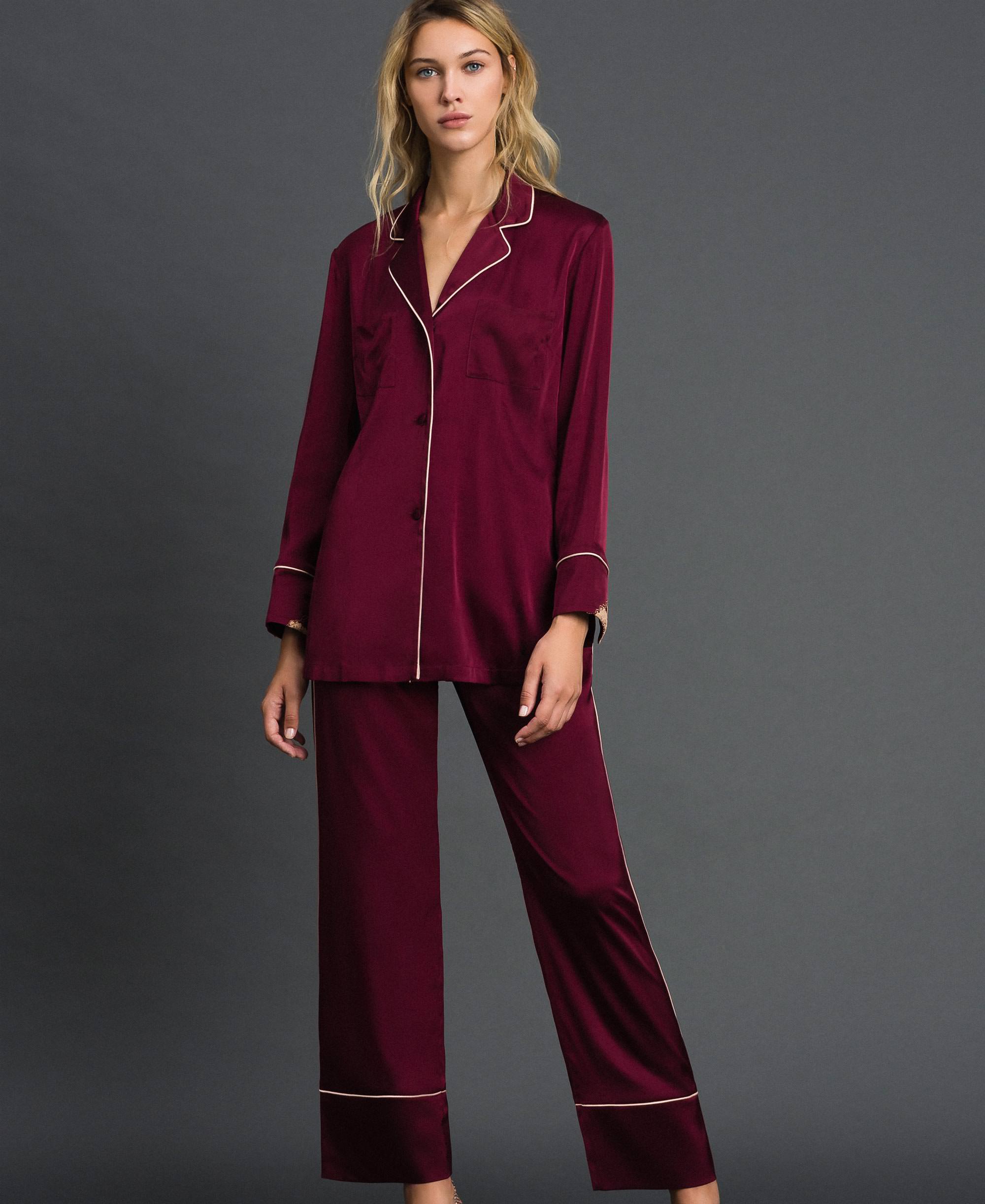 Satin tunic with lace