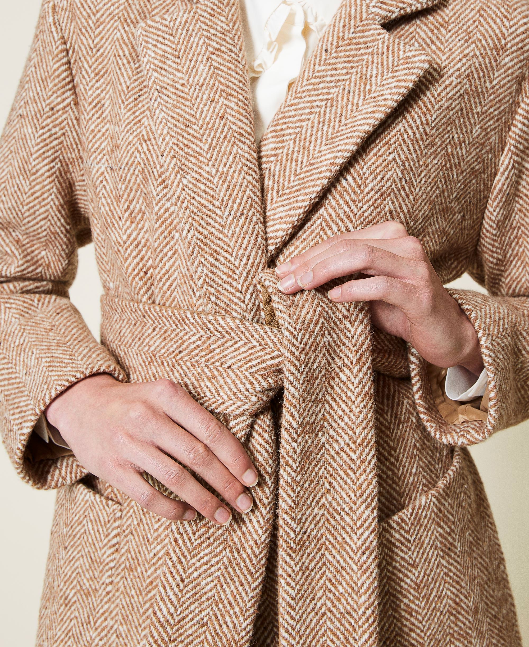 Chevron wool cloth coat with fringes at the hem Woman, Brown | TWINSET ...