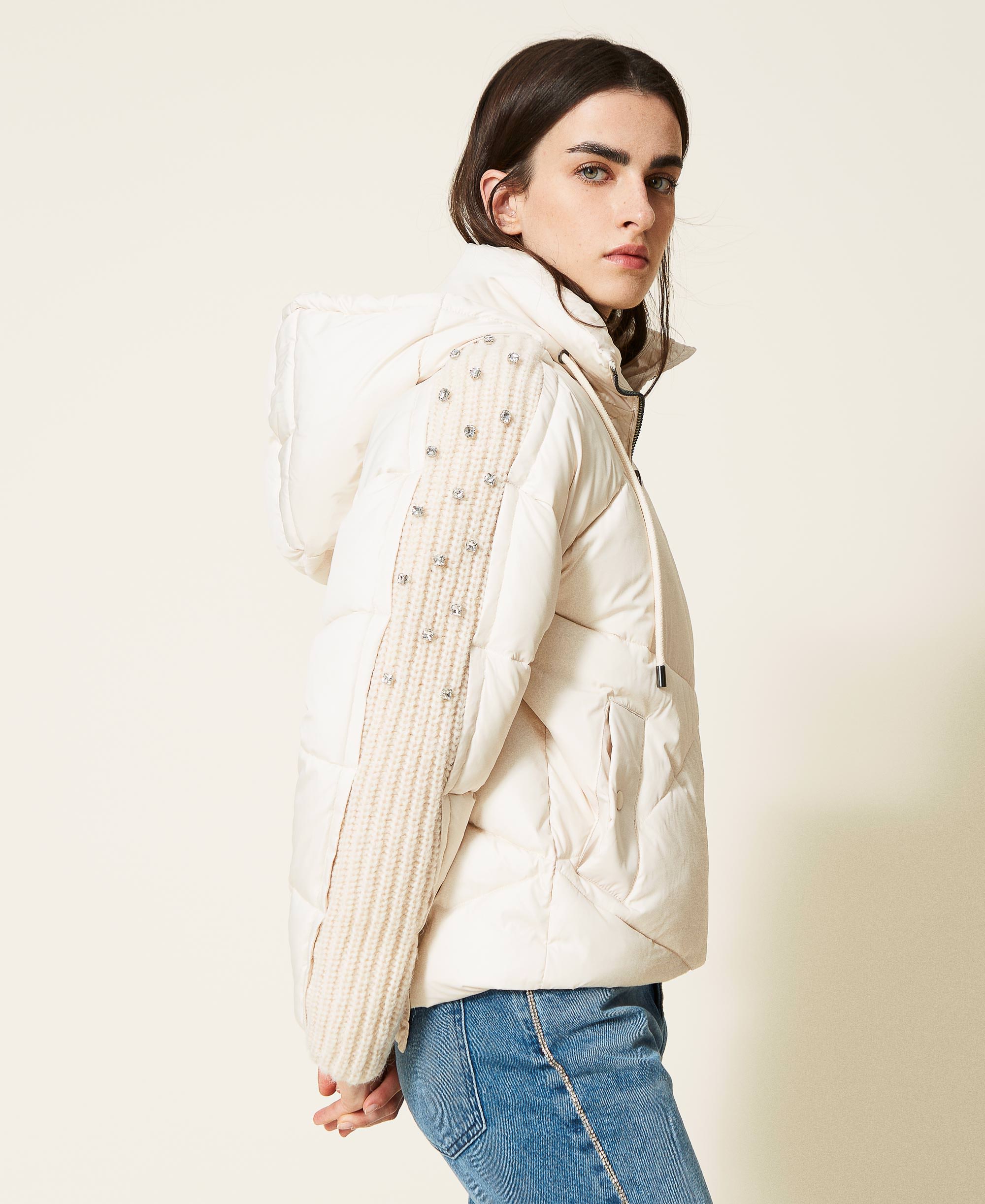 Puffer jacket with embroidered knit inserts Woman, Beige | TWINSET Milano